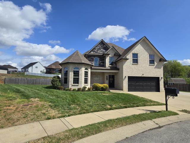 425 Veronica Ct