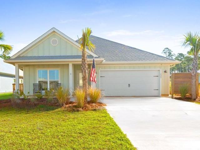 425 Vermilion Cir, Port Saint Joe, FL 32456