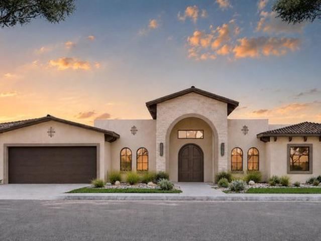 425 Vista Del Rio Ave, El Paso, TX 79932