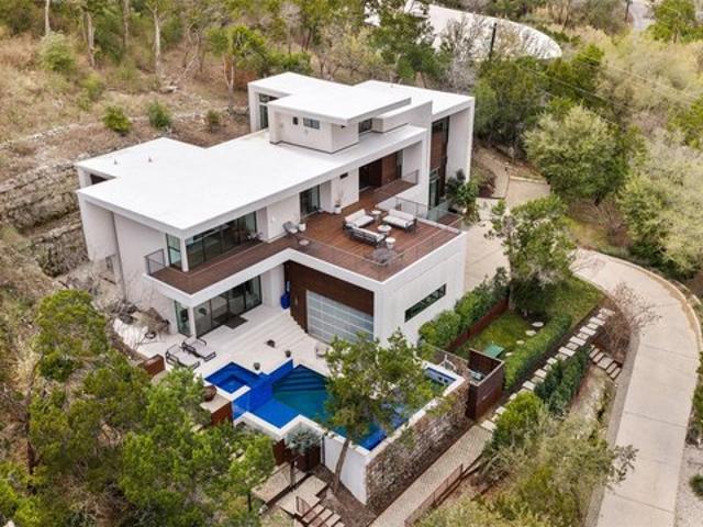 425 Yaupon Valley Rd, West Lake Hills, TX 78746