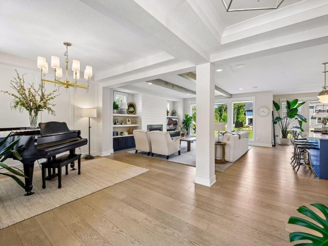4264 Woodland Court