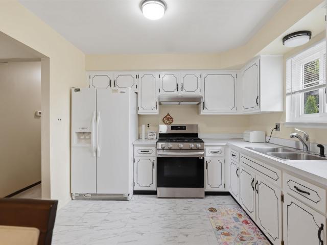42654 Rutgers Drive