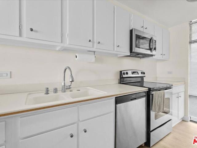 4265 Marina City Drive 909
