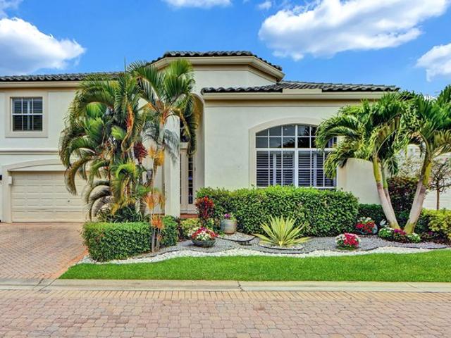 4265 NW 65th Rd, Boca Raton, FL 33496