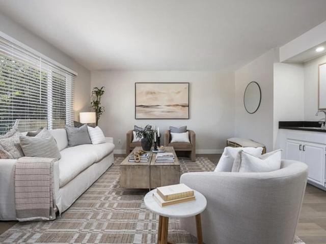 4265 Asher St Unit 52, San Diego, CA 92110
