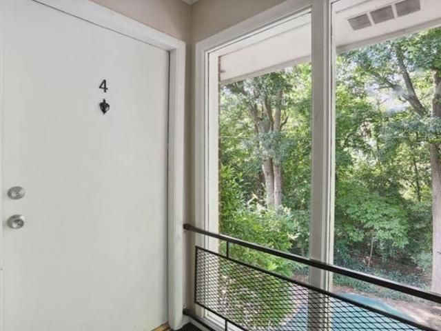 4266 Roswell Road NE #F4, Atlanta, GA 30342