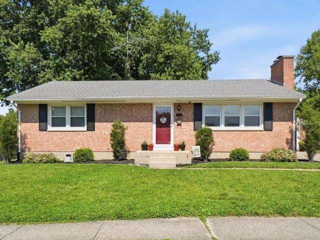 4267 Helena Dr, Springfield, OH 45503