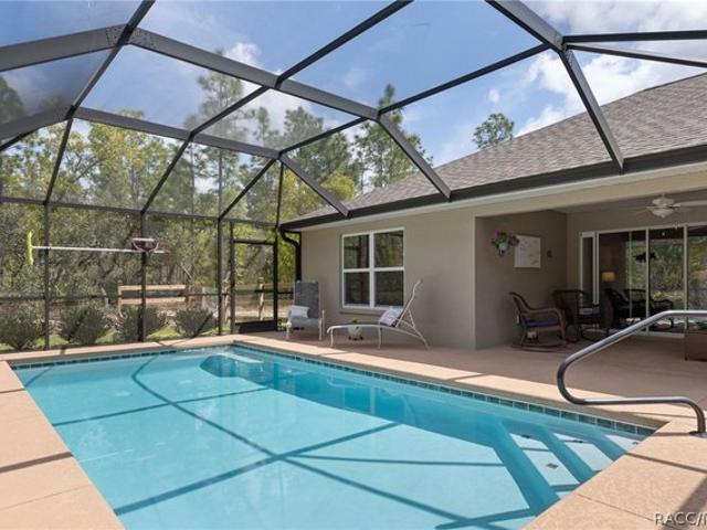 4268 N Saddletree Dr, Beverly Hills, FL 34465