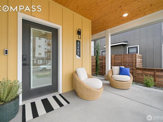 4268 Creston Way, Bellingham, WA