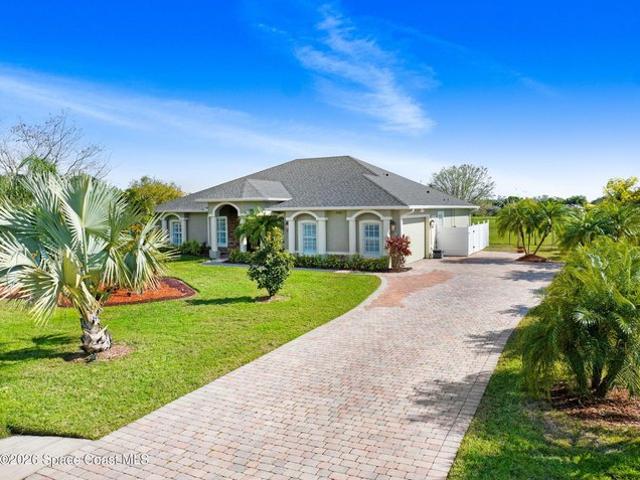 4268 Gardenwood Cir, Grant, FL 32949