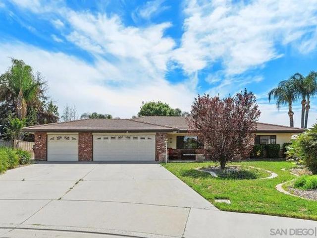 4269 Mangrove Cir, Hemet, CA 92544