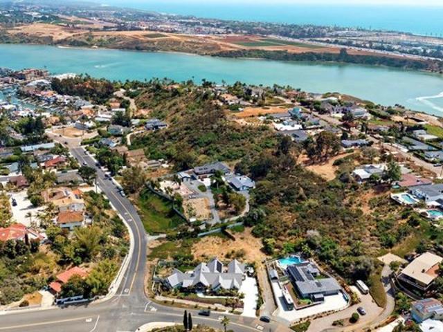 4269 Hillside Dr Unit 0, Carlsbad, CA 92008