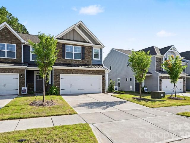 4260 Black Court