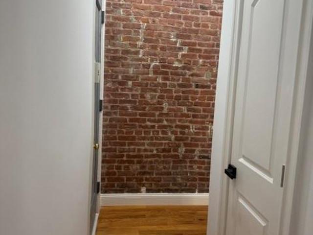 4260 Broadway 601