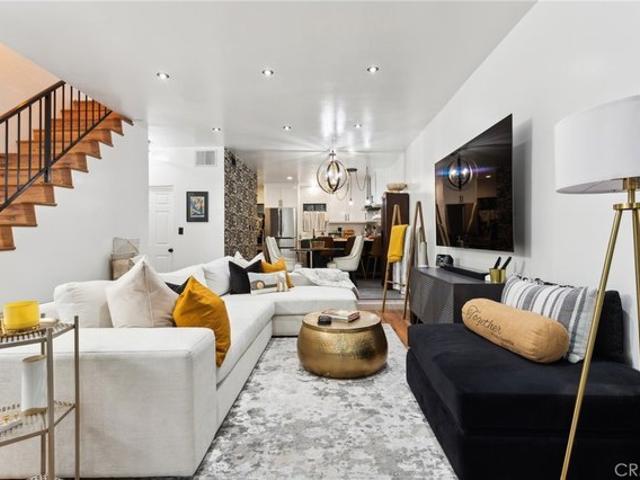4260 Cedros Ave Apt D, Los Angeles, CA 91403