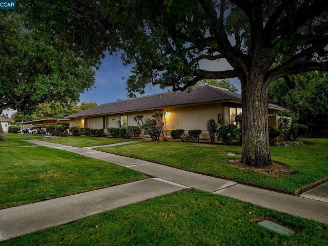 4260 Clayton Rd 11