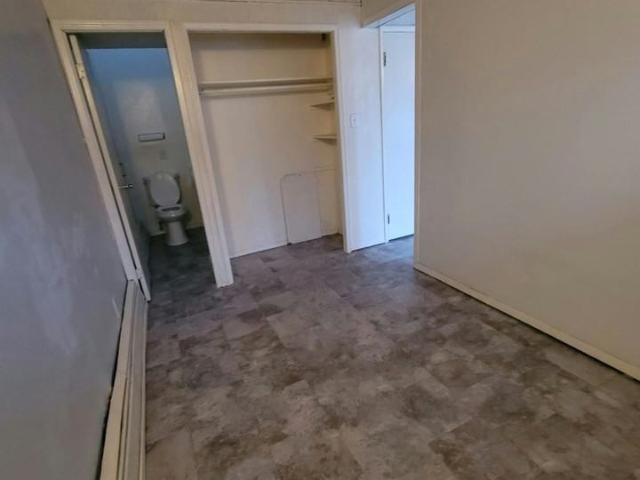 4260 West Davison Street, Unit 4294 1 Bedroom Condo for Rent at 4260 W Davison #4294, Detroit, MI 48238 Winter Halter