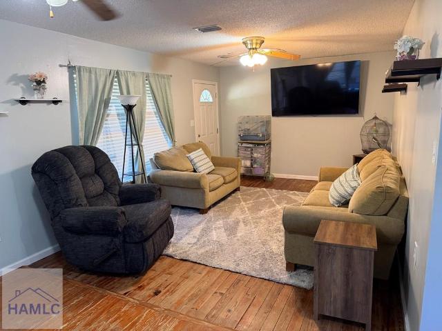 4260 West Hencart Road