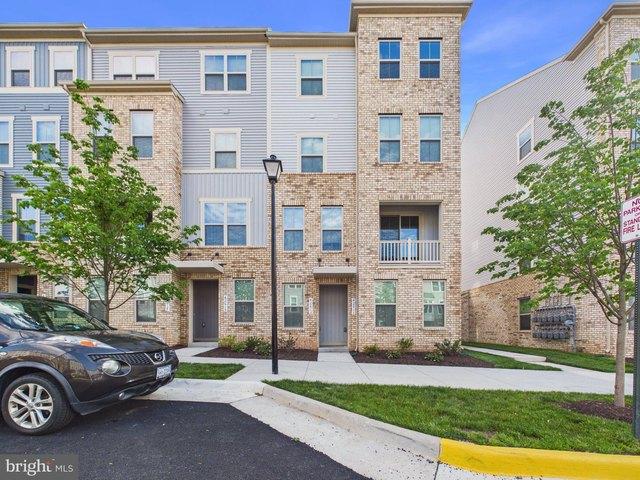 42613 Pitlochry Ter, Sterling, VA 20166