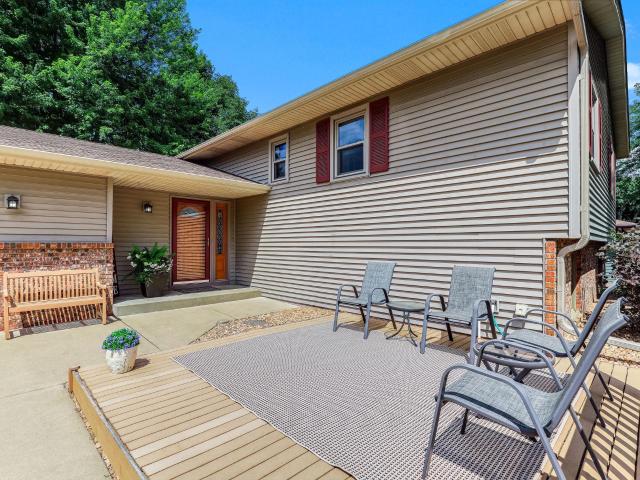 4261 Dunrovin Lane