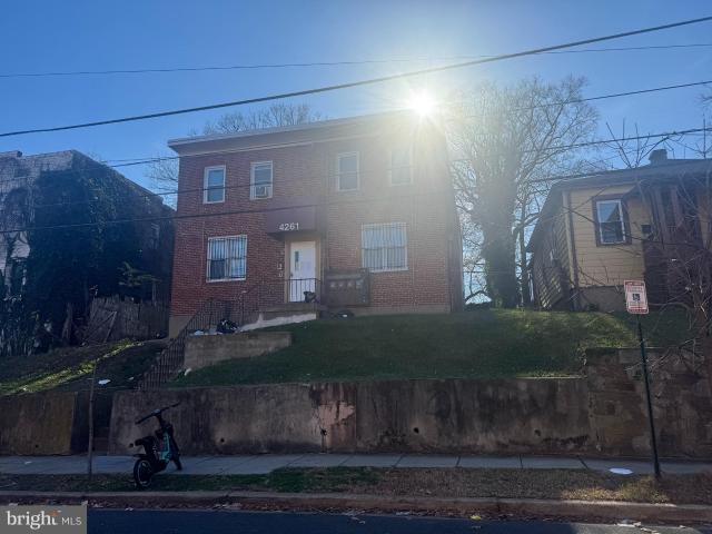 4261 Edson Pl NE, Washington, DC 20019 | MLS #DCDC2273