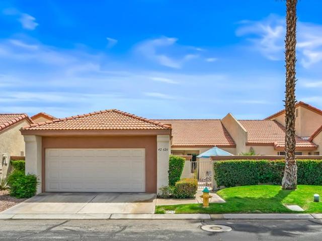42626 Liolios Dr, Palm Desert, CA 92211