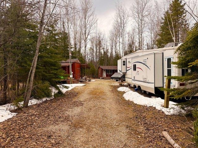 4262 Mackinac Trl, Saint Ignace, MI 49781