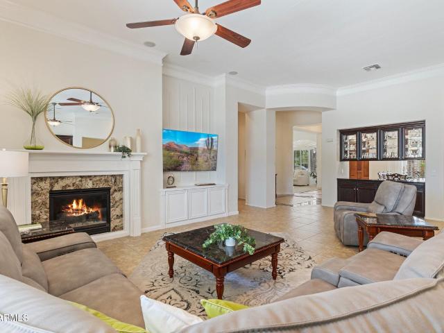 4262 e meadowview drive