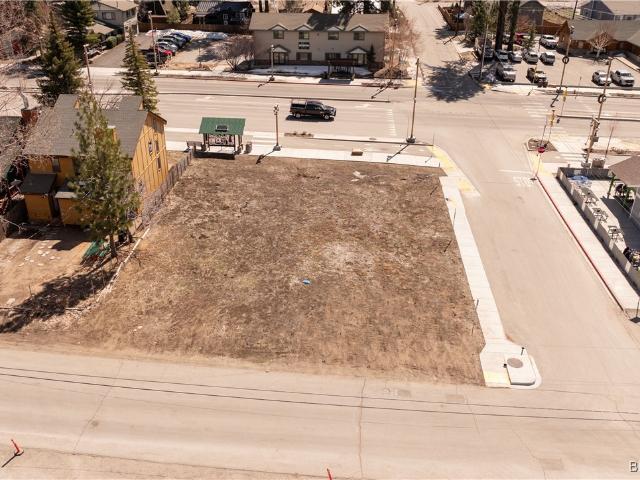 42630 Moonridge Rd, Big Bear Lake, CA 92315 | MLS #32500