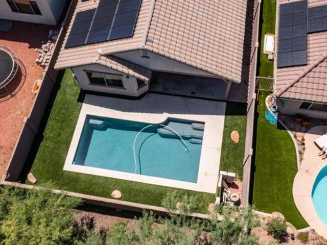 42635 N 43rd Dr, New River, AZ 85087