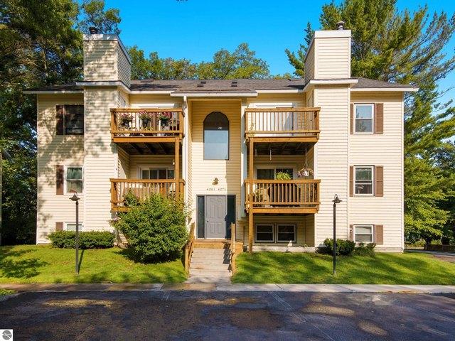 4263 Mitchell Creek Dr, Traverse City, MI 49686