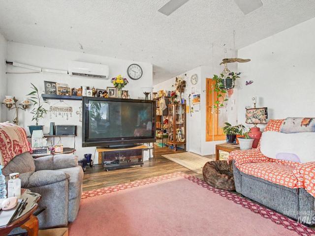 426 16th Ave