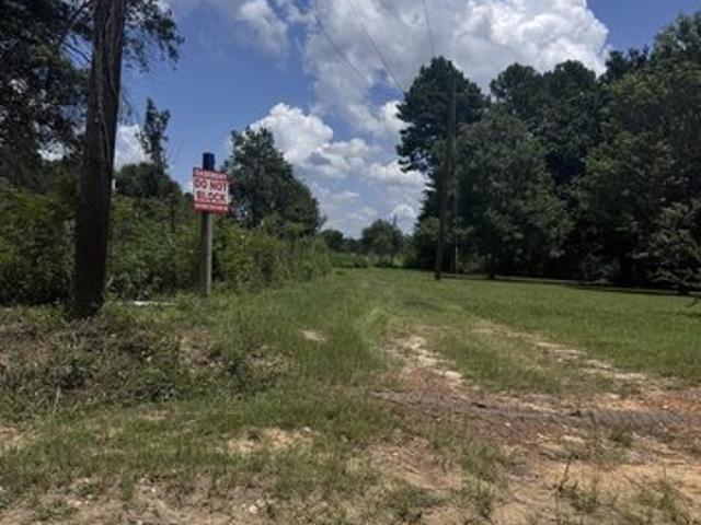 426 County Road 1420, Warren, TX 77664