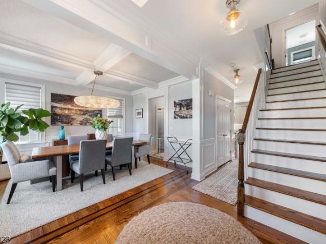 426 Cook Ave