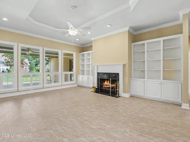 426 Carmargue Lane