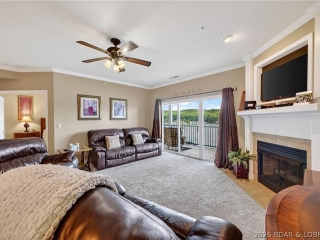 426 Cedar Heights Dr Unit 3A, Camdenton, MO 65020