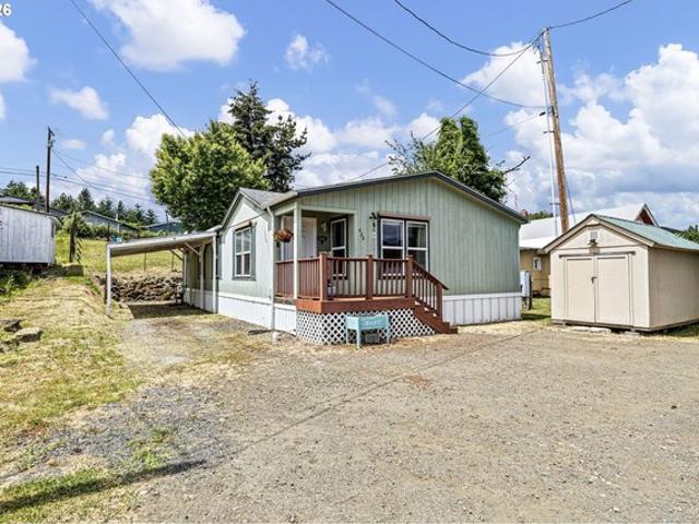 426 Cedar St, Yoncalla, OR 97499