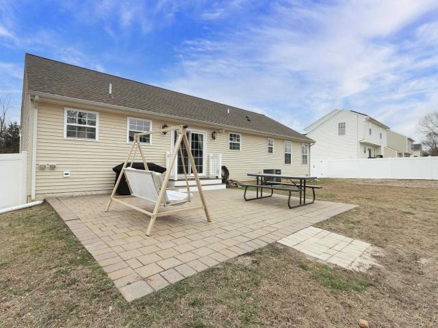 426 Amanda Court