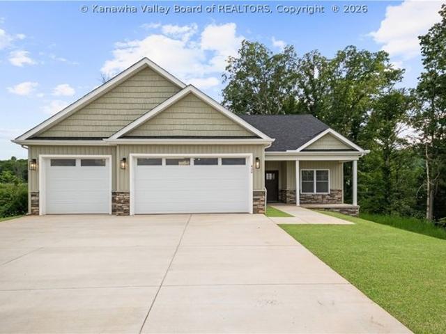 426 Brick House Dr, Fraziers Bottom, WV 25082