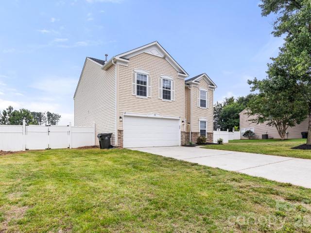 426 Brookhollow Drive