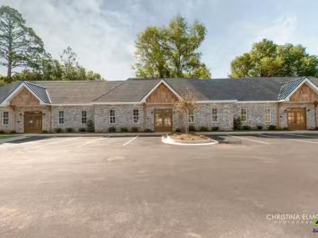 426 General Courtney Hodges Blvd, Perry, GA 31069 MLS 262577