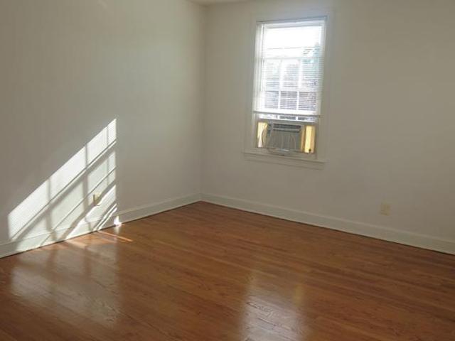 426 E Glendale Avenue # 2