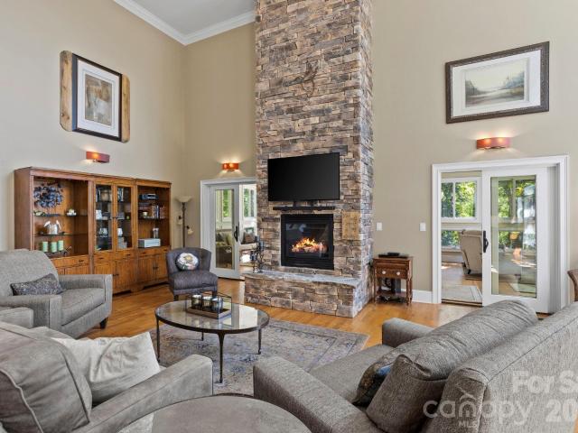 426 Eagle Ridge Road