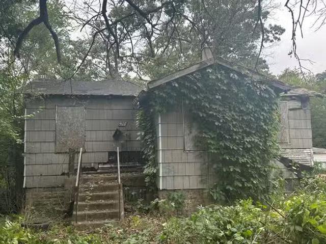 426 Hovey St, Gary, IN 46406 MLS 808706