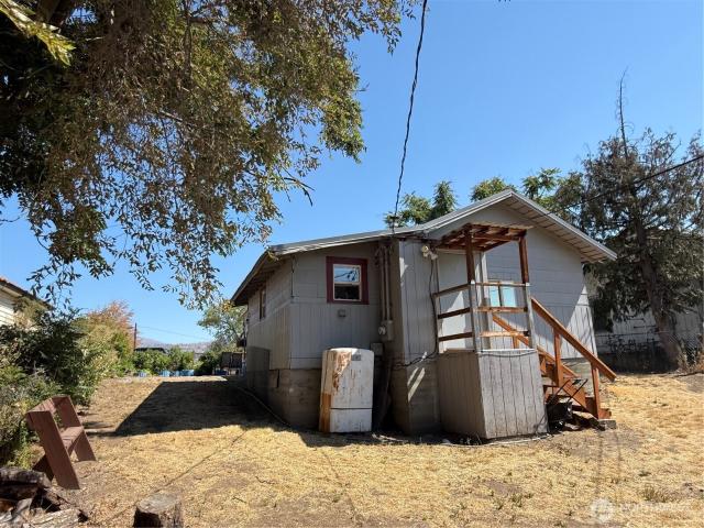 426 Hanford Street