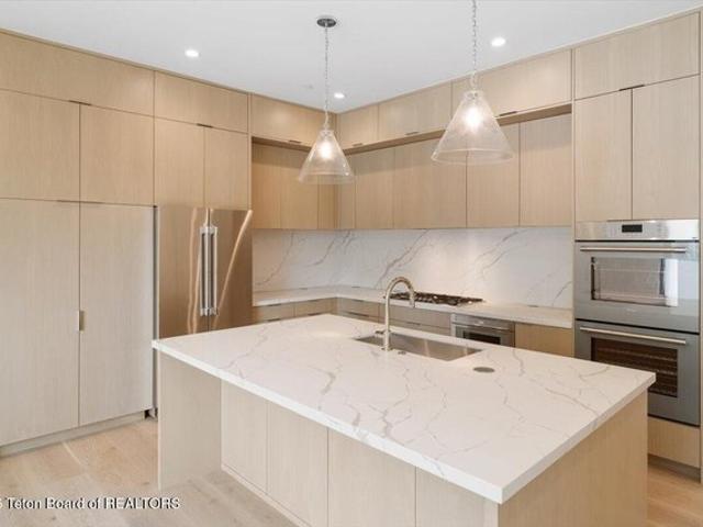 426 Hidden Hollow Dr, Jackson, WY 83001