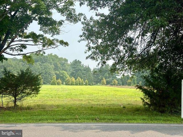426 Oakshade Rd, Shamong, NJ 08088
