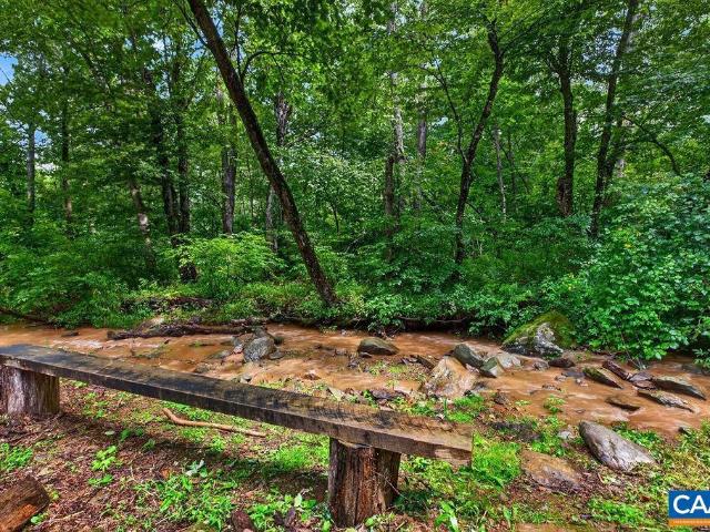 426 Laurel Springs Dr