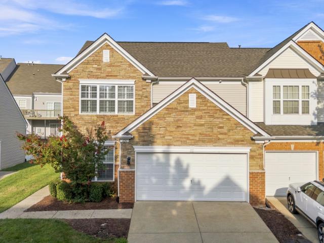 426 Lazy Creek Ln
