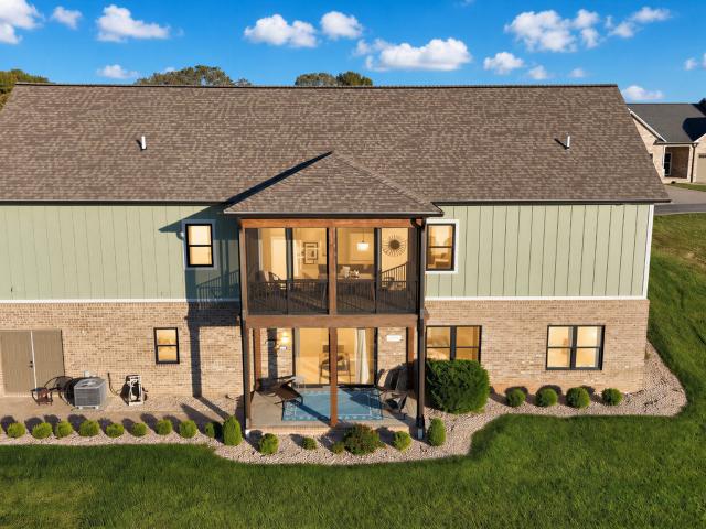 426 Moon Bay Dr